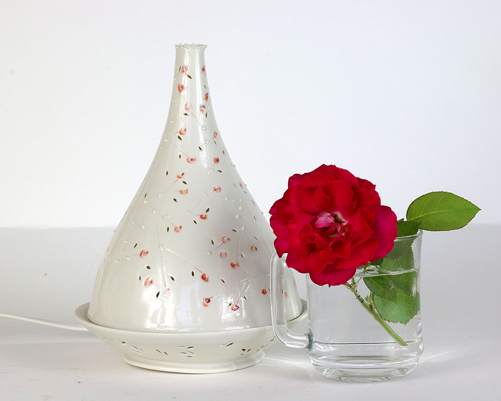 מנורת לילה ניצנים רכישה אונליין בבית האומנויות - Neot Semadar נאות סמדר